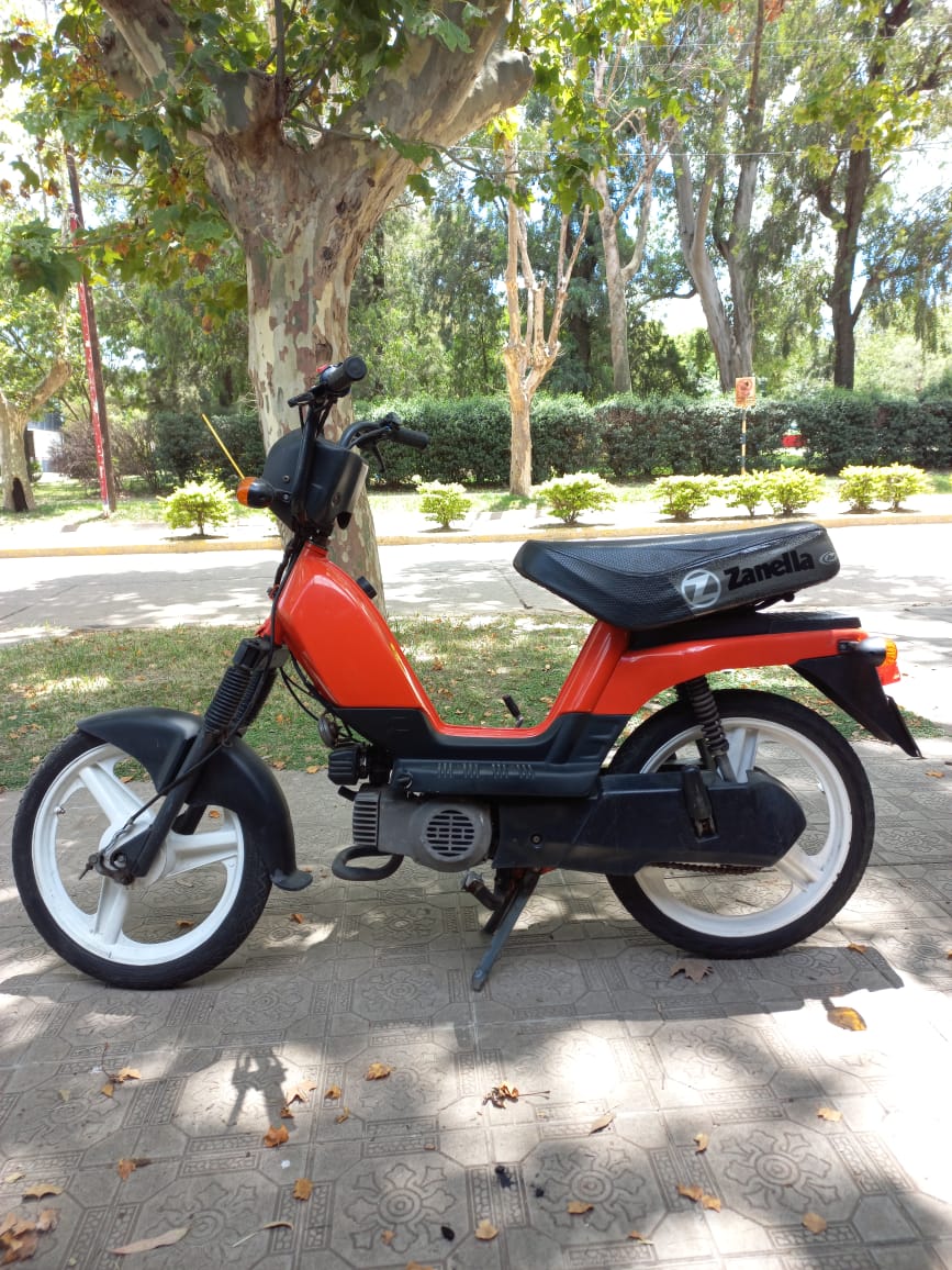 ZANELLA SOL 50 CC IMPECABLE AÑO 2006 – Revista +x-